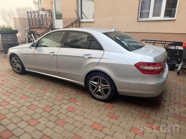 Mercedes-Benz E 220 2011 Rīga, ar dzinēja tilpumu 2.20 L un nobraukumu 247 tūkst. km par 10500 €, foto 4 vietnē AUTOMOTO.COM.LV