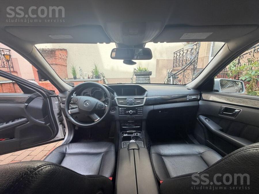 Mercedes-Benz E 220 2011 Rīga, ar dzinēja tilpumu 2.20 L un nobraukumu 247 tūkst. km par 10500 €, foto 10 vietnē AUTOMOTO.COM.LV