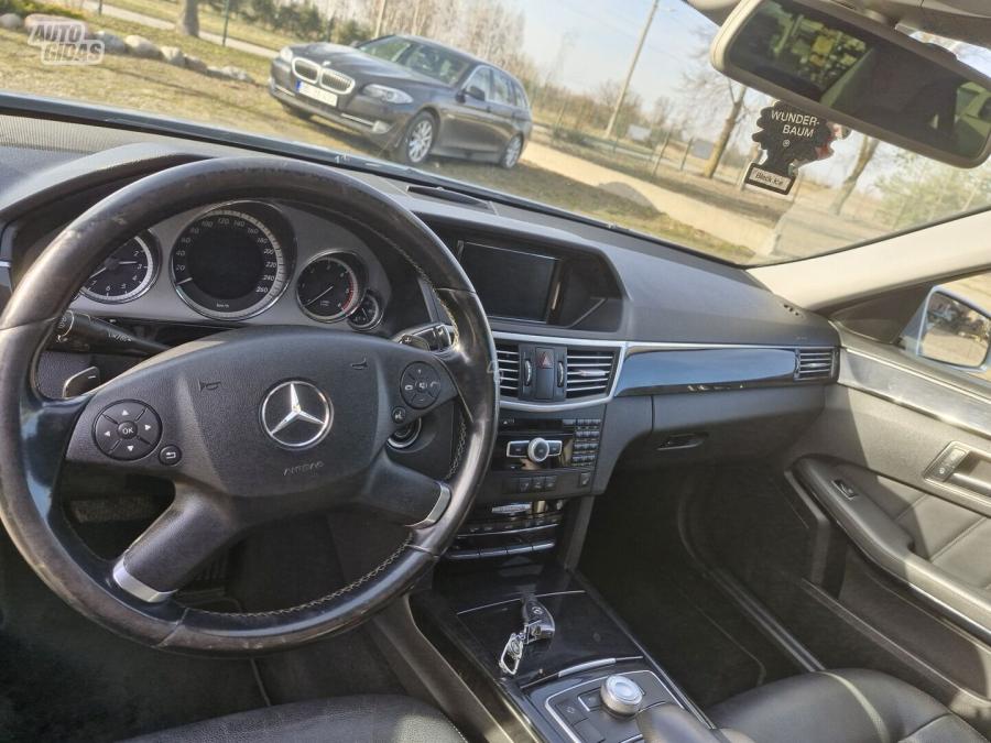Mercedes-Benz E 220 2012 in Vilkaviskis, with an engine capacity of 2.20 L and mileage of 400 thousand km for 5450 €, photo 5 on AUTOMOTO.COM.LV