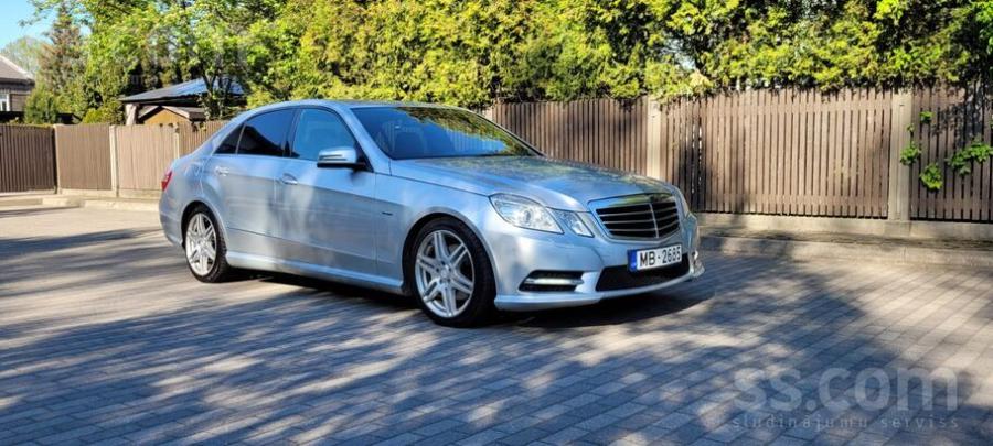 Mercedes-Benz E 220 2012 Rīga, ar dzinēja tilpumu 2.20 L un nobraukumu 303 tūkst. km par 7400 €, foto 5 vietnē AUTOMOTO.COM.LV