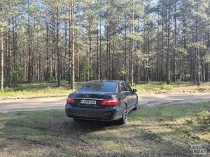 Мерседес E 220 2012 в Каунас, объемом двигателя 2.10 л и пробегом 440 тыс. км за 6100 €, фото 3 на AUTOMOTO.COM.LV