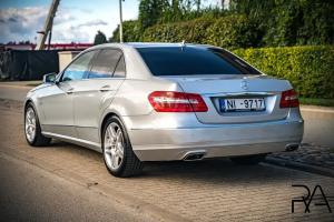 Мерседес E 220 2012 в Рига, объемом двигателя 2.20 л и пробегом 298 тыс. км за 5990 €, фото 4 на AUTOMOTO.COM.LV
