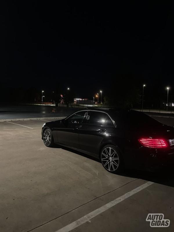 Mercedes-Benz E 220 2013 in Panevezys, with an engine capacity of 2.00 L and mileage of 355 thousand km for 7000 €, photo 1 on AUTOMOTO.COM.LV