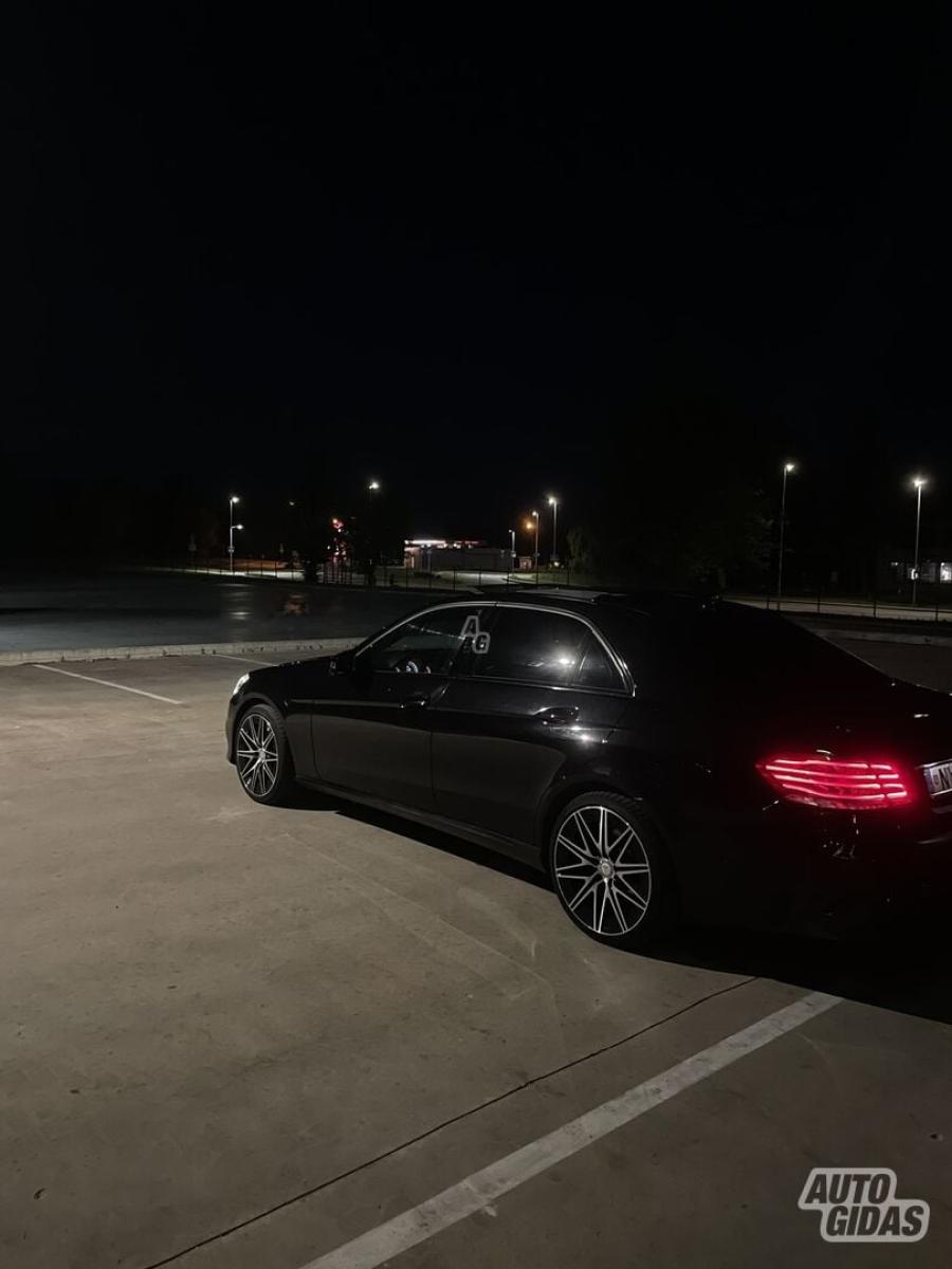 Mercedes-Benz E 220 2013 in Panevezys, with an engine capacity of 2.00 L and mileage of 355 thousand km for 7000 €, photo 1 on AUTOMOTO.COM.LV