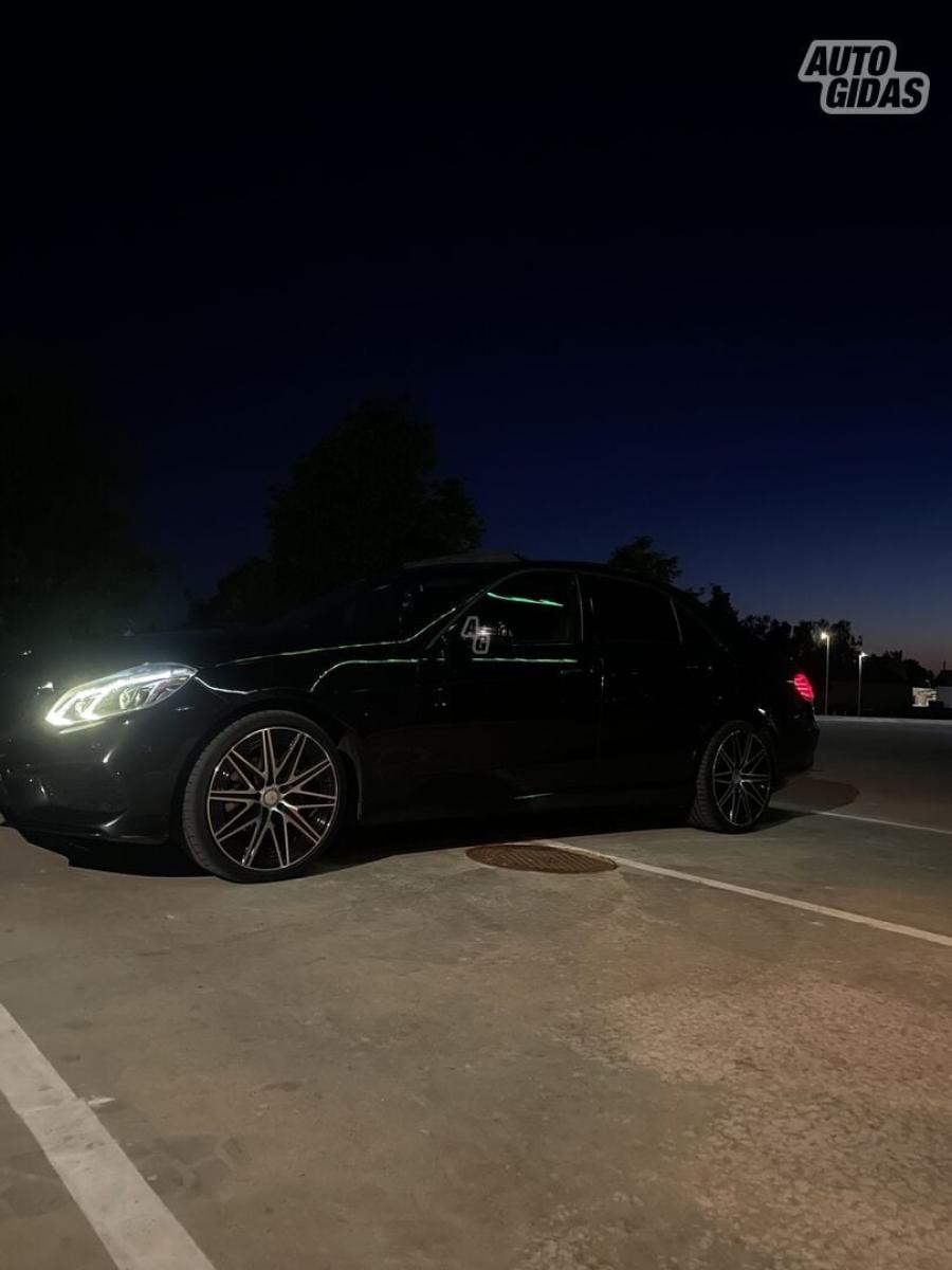 Mercedes-Benz E 220 2013 in Panevezys, with an engine capacity of 2.00 L and mileage of 355 thousand km for 7000 €, photo 5 on AUTOMOTO.COM.LV
