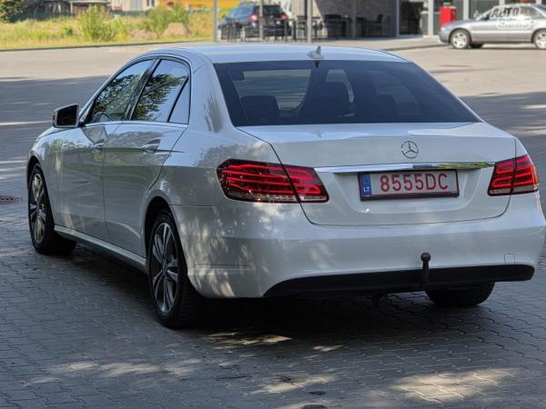 Мерседес E 220 2013 в Юрбаркас, объемом двигателя 2.10 л и пробегом 328 тыс. км за 7999 €, фото 5 на AUTOMOTO.COM.LV