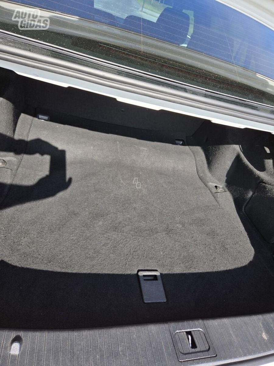 Mercedes-Benz E 220 2013 Jurbarkas, ar dzinēja tilpumu 2.10 L un nobraukumu 328 tūkst. km par 7100 €, foto 16 vietnē AUTOMOTO.COM.LV