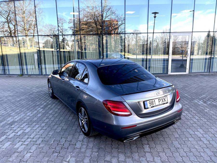 Mercedes-Benz E 220 2016 in Tallinn, with an engine capacity of 2.00 L and mileage of 273 thousand km for 20999 €, photo 18 on AUTOMOTO.COM.LV