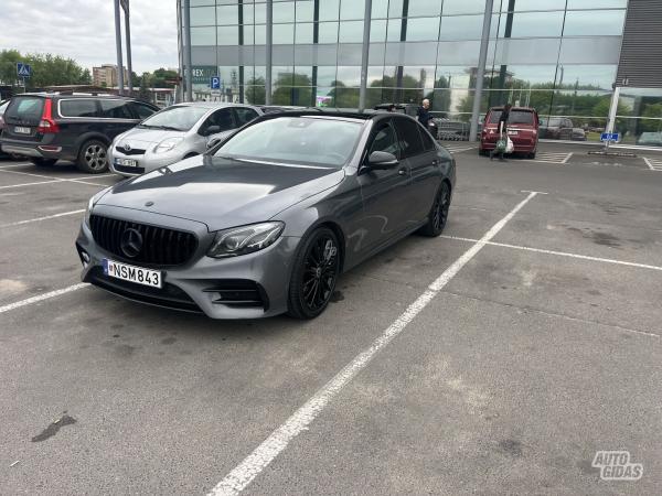 Mercedes-Benz E 220 2017 in Kaunas, with an engine capacity of 2.00 L and mileage of 289 thousand km for 16499 €, photo 8 on AUTOMOTO.COM.LV