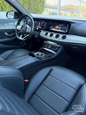 Mercedes-Benz E 220 2018 Viļņa, ar dzinēja tilpumu 2.00 L un nobraukumu 273 tūkst. km par 22500 €, foto 14 vietnē AUTOMOTO.COM.LV