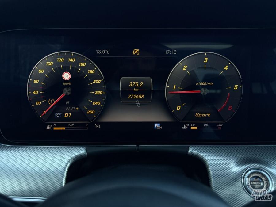 Mercedes-Benz E 220 2018 Viļņa, ar dzinēja tilpumu 2.00 L un nobraukumu 273 tūkst. km par 22500 €, foto 30 vietnē AUTOMOTO.COM.LV