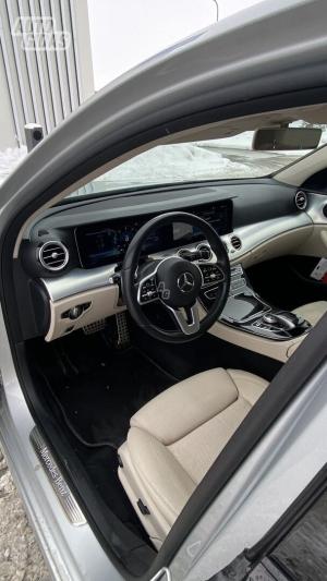 Mercedes-Benz E 220 2019 Panevēža, ar dzinēja tilpumu 2.00 L un nobraukumu 274 tūkst. km par 19000 €, foto 6 vietnē AUTOMOTO.COM.LV