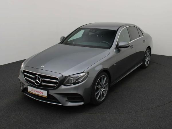 Mercedes-Benz E 220 2020 in Vilnius, with an engine capacity of 2.00 L and mileage of 223 thousand km for 23299 €, photo 1 on AUTOMOTO.COM.LV