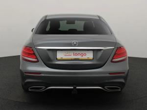 Mercedes-Benz E 220 2020 in Vilnius, with an engine capacity of 2.00 L and mileage of 223 thousand km for 23299 €, photo 6 on AUTOMOTO.COM.LV
