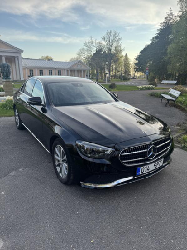 Mercedes-Benz E 220 2021 Pērnava, ar dzinēja tilpumu 2.00 L un nobraukumu 130 tūkst. km par 29900 €, foto 3 vietnē AUTOMOTO.COM.LV