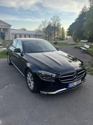 Mercedes-Benz E 220 2021 in Parnu, with an engine capacity of 2.00 L and mileage of 130 thousand km for 29900 €, photo 3 on AUTOMOTO.COM.LV