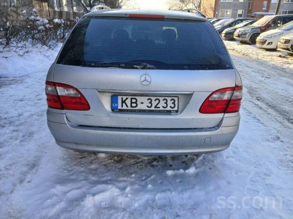 Mercedes-Benz E 220 2003 in Daugavpils, with an engine capacity of 2.20 L and mileage of 291 thousand km for 2000 €, photo 3 on AUTOMOTO.COM.LV