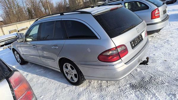 Mercedes-Benz E 220 2003 Vilkaviškis, ar dzinēja tilpumu 2.20 L un nobraukumu 1 tūkst. km par 1850 €, foto 3 vietnē AUTOMOTO.COM.LV