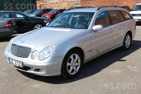 Mercedes-Benz E 220 2003 in Liepaja, with an engine capacity of 2.20 L and mileage of 348 thousand km for 3800 €, photo 2 on AUTOMOTO.COM.LV