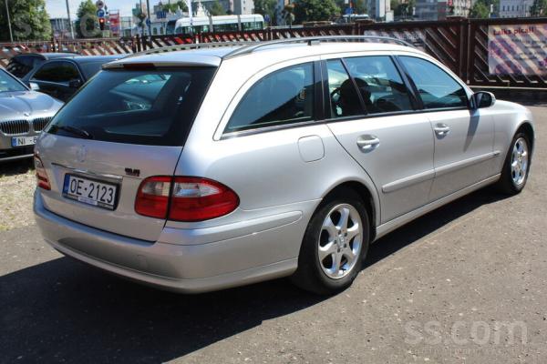 Mercedes-Benz E 220 2003 in Liepaja, with an engine capacity of 2.20 L and mileage of 348 thousand km for 3800 €, photo 4 on AUTOMOTO.COM.LV