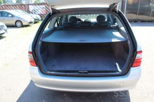 Mercedes-Benz E 220 2003 Liepāja, ar dzinēja tilpumu 2.20 L un nobraukumu 348 tūkst. km par 3800 €, foto 6 vietnē AUTOMOTO.COM.LV
