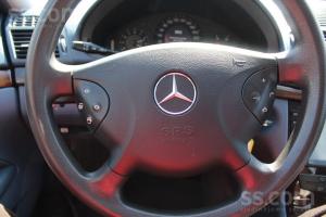Mercedes-Benz E 220 2003 Liepāja, ar dzinēja tilpumu 2.20 L un nobraukumu 348 tūkst. km par 3800 €, foto 12 vietnē AUTOMOTO.COM.LV
