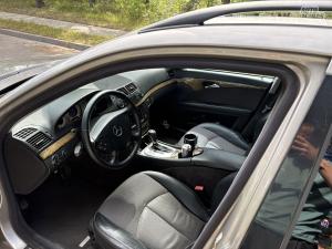 Mercedes-Benz E 220 2003 Varėna, ar dzinēja tilpumu 2.20 L un nobraukumu 350 tūkst. km par 1950 €, foto 10 vietnē AUTOMOTO.COM.LV