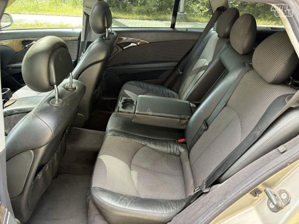 Mercedes-Benz E 220 2003 Varėna, ar dzinēja tilpumu 2.20 L un nobraukumu 350 tūkst. km par 1950 €, foto 10 vietnē AUTOMOTO.COM.LV