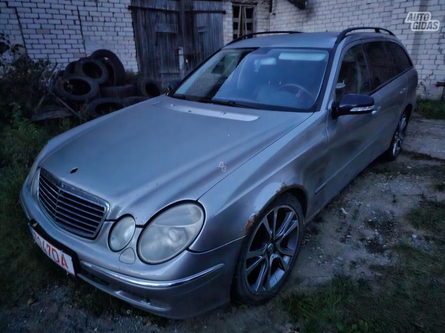 Мерседес E 220 2003 в Утена, объемом двигателя 2.20 л и пробегом 500 тыс. км за 1250 €, фото 3 на AUTOMOTO.COM.LV