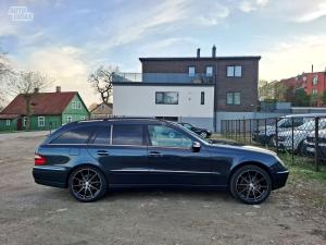 Мерседес E 220 2004 в Тельшяй, объемом двигателя 2.10 л и пробегом 300 тыс. км за 1999 €, фото 12 на AUTOMOTO.COM.LV