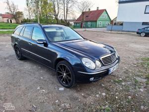 Мерседес E 220 2004 в Тельшяй, объемом двигателя 2.10 л и пробегом 300 тыс. км за 1777 €, фото  на AUTOMOTO.COM.LV