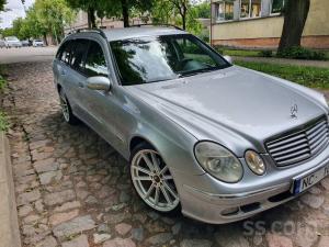 Мерседес E 220 2004 в Тукумс, объемом двигателя 2.20 л и пробегом 303 тыс. км за 1999 €, фото 4 на AUTOMOTO.COM.LV