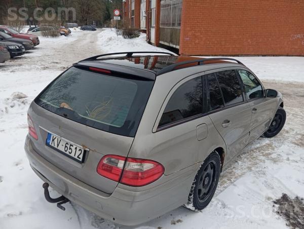 Мерседес E 220 2004 в Рига, объемом двигателя 2.20 л и пробегом 420 тыс. км за 1190 €, фото 2 на AUTOMOTO.COM.LV