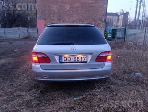 Мерседес E 220 2004 в Рига, объемом двигателя 2.20 л и пробегом 243 тыс. км за 2400 €, фото 3 на AUTOMOTO.COM.LV