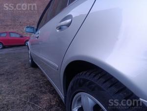 Мерседес E 220 2004 в Рига, объемом двигателя 2.20 л и пробегом 243 тыс. км за 2400 €, фото 10 на AUTOMOTO.COM.LV
