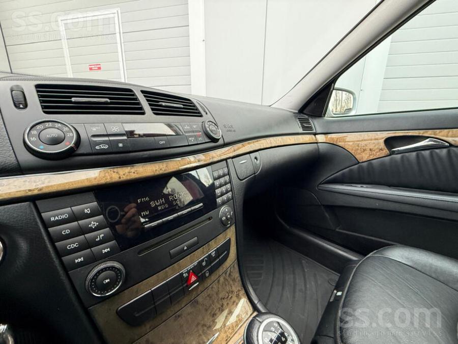 Mercedes-Benz E 220 2009 Rīga, ar dzinēja tilpumu 2.20 L un nobraukumu 338 tūkst. km par 3650 €, foto 9 vietnē AUTOMOTO.COM.LV