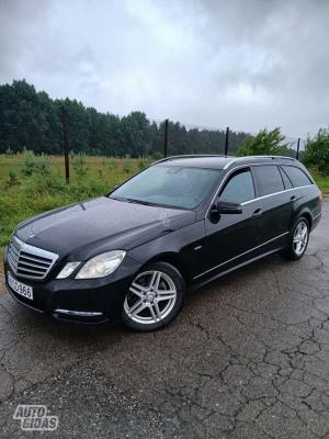 Mercedes-Benz E 220 2010 in Kaunas, with an engine capacity of 2.10 L and mileage of 402 thousand km for 4500 €, photo  on AUTOMOTO.COM.LV