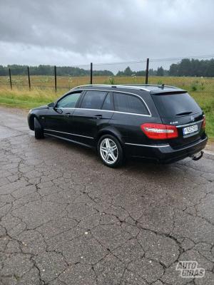 Mercedes-Benz E 220 2010 Kauņa, ar dzinēja tilpumu 2.10 L un nobraukumu 402 tūkst. km par 4500 €, foto 5 vietnē AUTOMOTO.COM.LV
