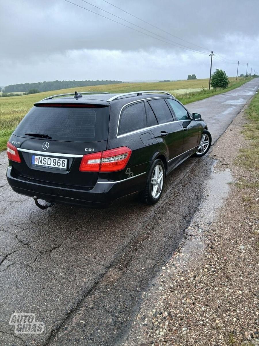 Mercedes-Benz E 220 2010 Kauņa, ar dzinēja tilpumu 2.10 L un nobraukumu 402 tūkst. km par 4500 €, foto 7 vietnē AUTOMOTO.COM.LV