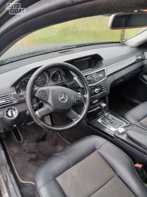 Mercedes-Benz E 220 2010 Kauņa, ar dzinēja tilpumu 2.10 L un nobraukumu 402 tūkst. km par 4500 €, foto 8 vietnē AUTOMOTO.COM.LV