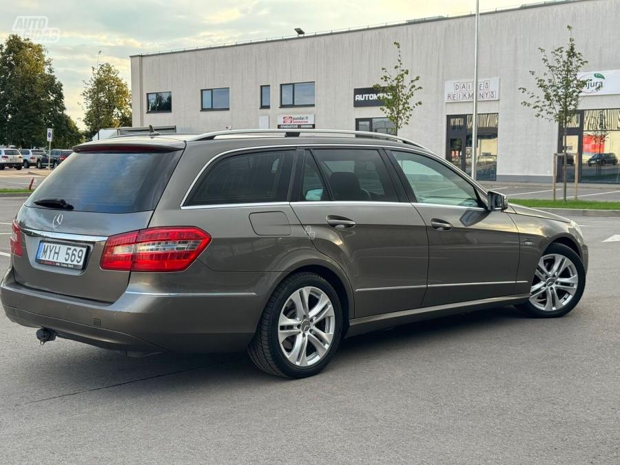 Mercedes-Benz E 220 2010 Kauņa, ar dzinēja tilpumu 2.20 L un nobraukumu 0 tūkst. km par 4200 €, foto 3 vietnē AUTOMOTO.COM.LV