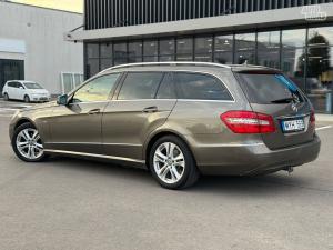 Mercedes-Benz E 220 2010 Kauņa, ar dzinēja tilpumu 2.20 L un nobraukumu 0 tūkst. km par 4200 €, foto 5 vietnē AUTOMOTO.COM.LV