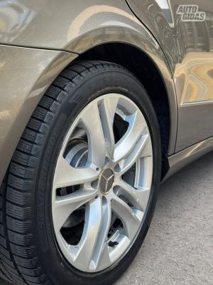 Mercedes-Benz E 220 2010 Kauņa, ar dzinēja tilpumu 2.20 L un nobraukumu 0 tūkst. km par 4200 €, foto 13 vietnē AUTOMOTO.COM.LV