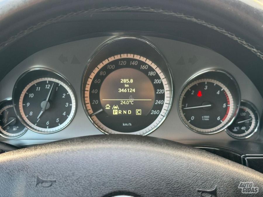 Mercedes-Benz E 220 2010 Kauņa, ar dzinēja tilpumu 2.20 L un nobraukumu 0 tūkst. km par 4200 €, foto 20 vietnē AUTOMOTO.COM.LV