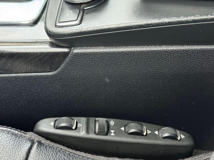 Mercedes-Benz E 220 2010 Kauņa, ar dzinēja tilpumu 2.20 L un nobraukumu 0 tūkst. km par 4200 €, foto 34 vietnē AUTOMOTO.COM.LV