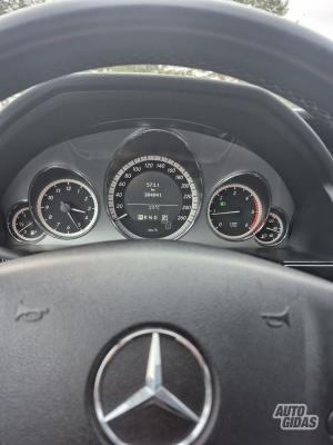 Mercedes-Benz E 220 2011 Tauragė, ar dzinēja tilpumu 2.10 L un nobraukumu 384 tūkst. km par 5800 €, foto 13 vietnē AUTOMOTO.COM.LV