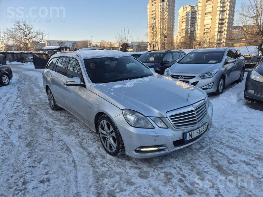 Mercedes-Benz E 220 2011 Rīga, ar dzinēja tilpumu 2.20 L un nobraukumu 330 tūkst. km par 8690 €, foto 2 vietnē AUTOMOTO.COM.LV