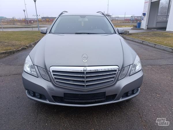 Mercedes-Benz E 220 2011 in Kretinga, with an engine capacity of 2.10 L and mileage of 334 thousand km for 5950 €, photo 2 on AUTOMOTO.COM.LV