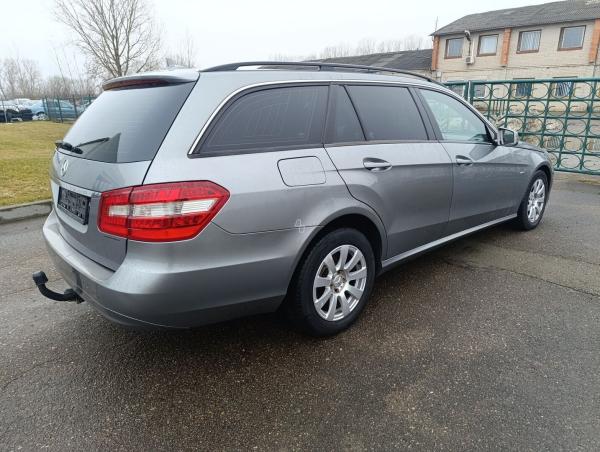 Mercedes-Benz E 220 2011 in Kretinga, with an engine capacity of 2.10 L and mileage of 334 thousand km for 5950 €, photo 4 on AUTOMOTO.COM.LV