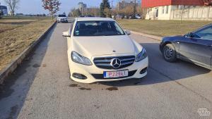 Mercedes-Benz E 220 2016 in Vilnius, with an engine capacity of 2.00 L and mileage of 435 thousand km for 8750 €, photo 2 on AUTOMOTO.COM.LV